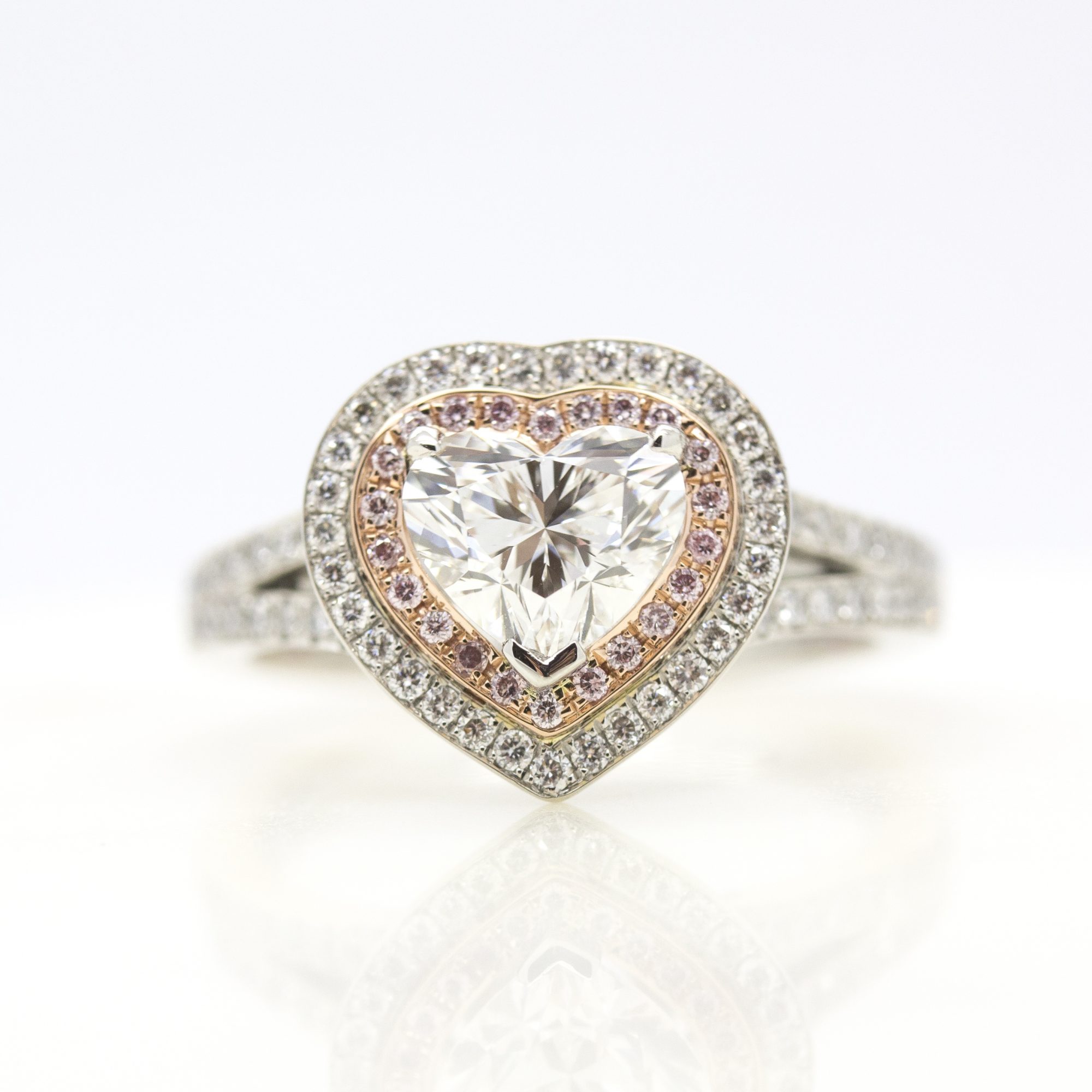Heart Shaped Engagement Rings: Explore 1ct, 2ct, 3ct+